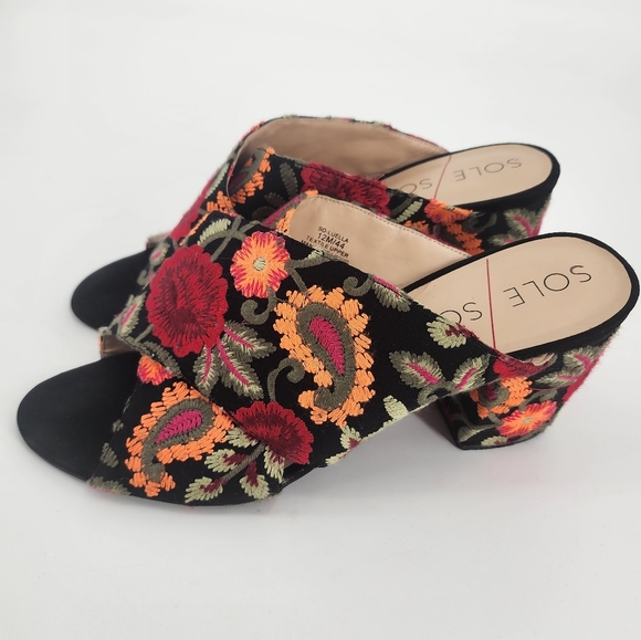 Sole Society | Shoes | Sole Society Luella Floral Embroidery Criss ...